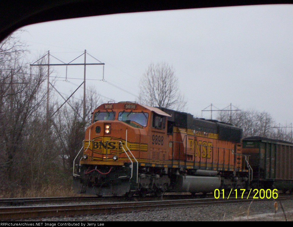 BNSF 9898